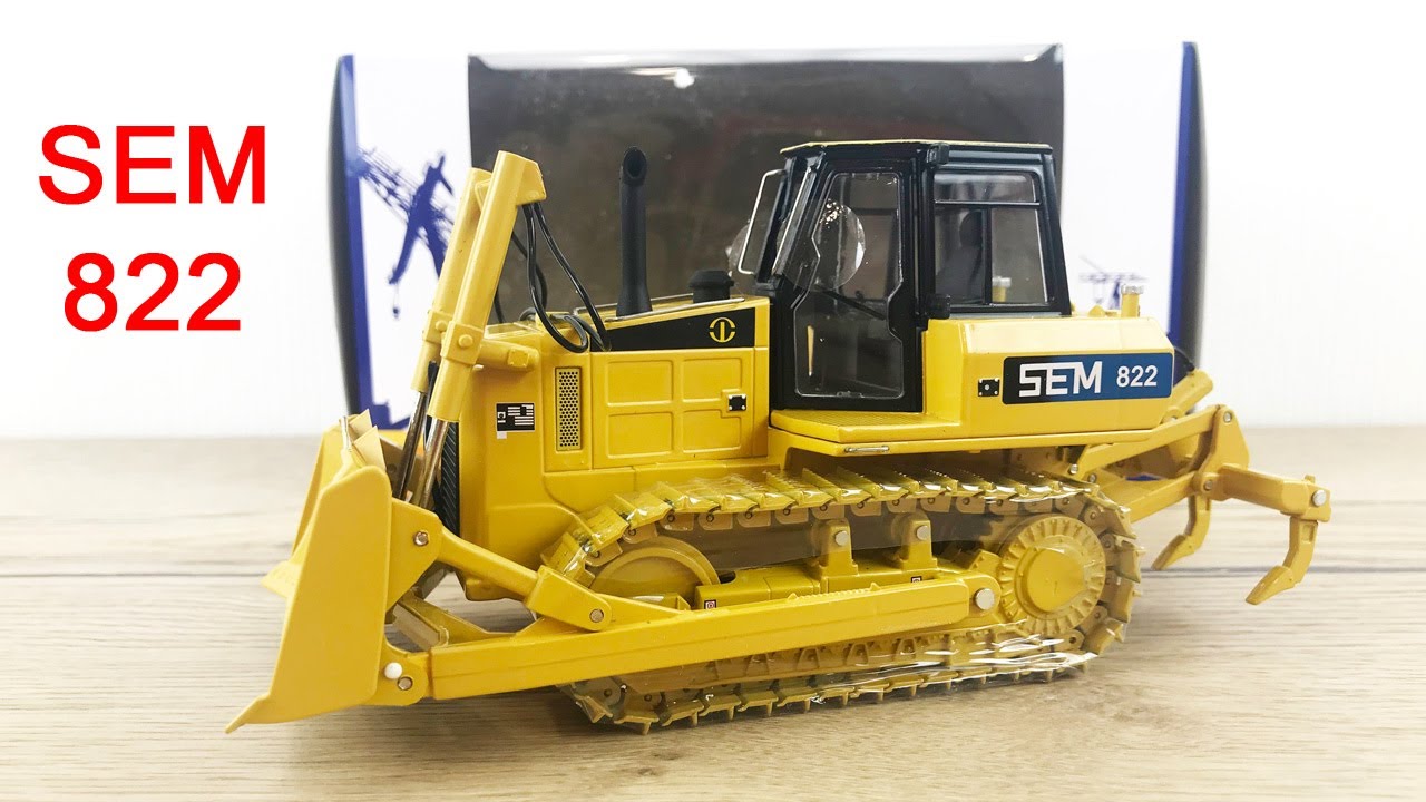 Бульдозер SEM 822 - YouTube
