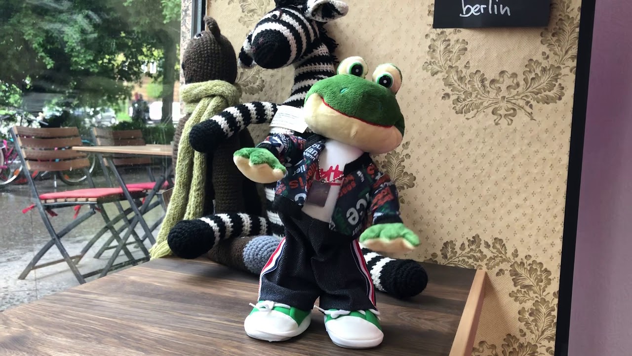 Hip Hop Frosch‘n - tanzender Frosch - info@4-berlin.de - YouTube