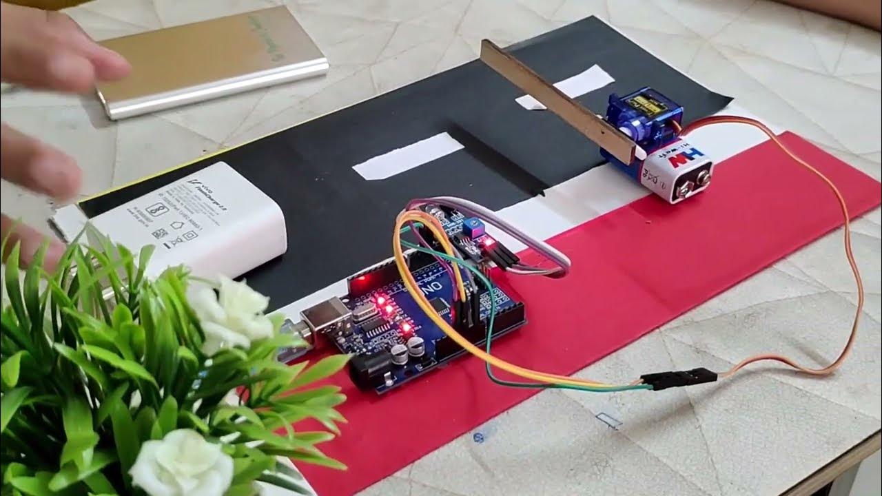 HOW TO MAKE SMART AUTOMATIC FLAP DOOR FOR CAR | ARDUINO | #subscribe ...