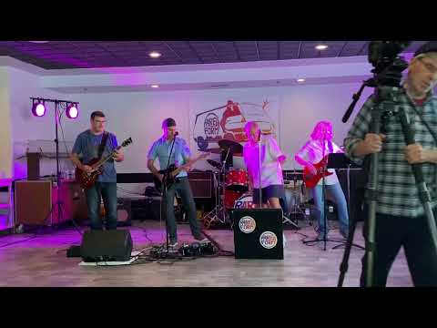 Rare Form @ Richfield VFW - Gold On The Ceiling - YouTube