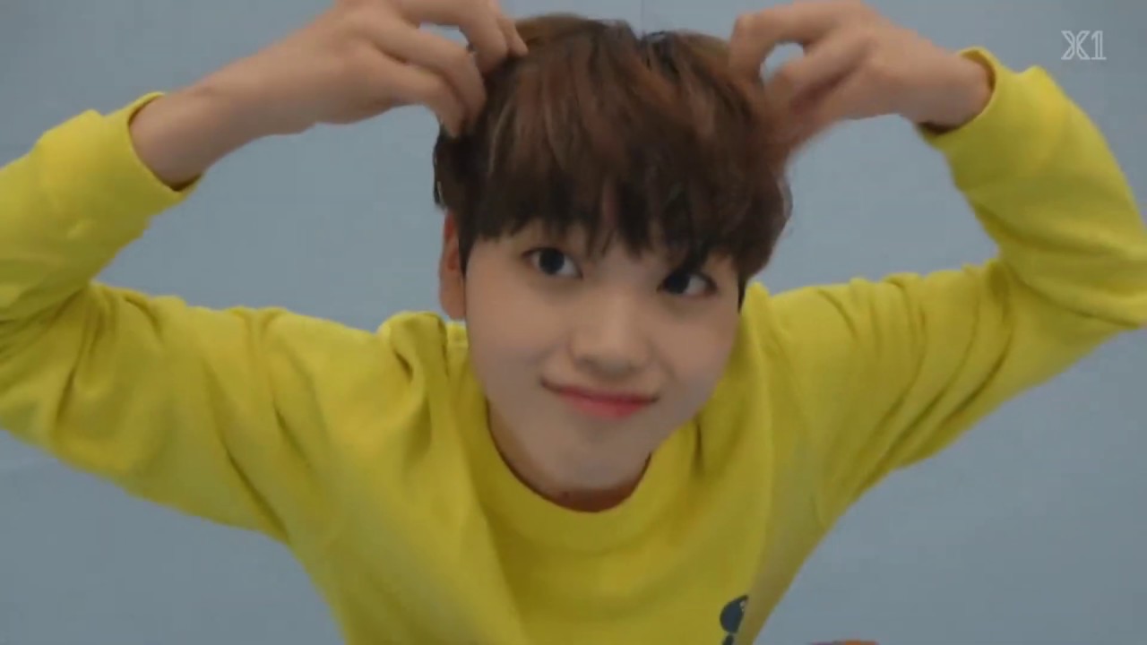 SONG HYEONG JUN 송형준 CUTE AND SEXY MOMENTS - YouTube