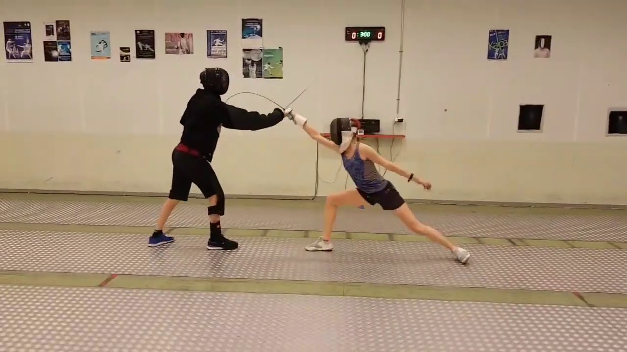 Epee - foot touch + redoublement - YouTube
