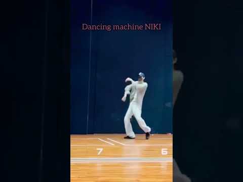 Enhypen enjoying, Filming Niki dance (maknae is so talent) #niki # ...