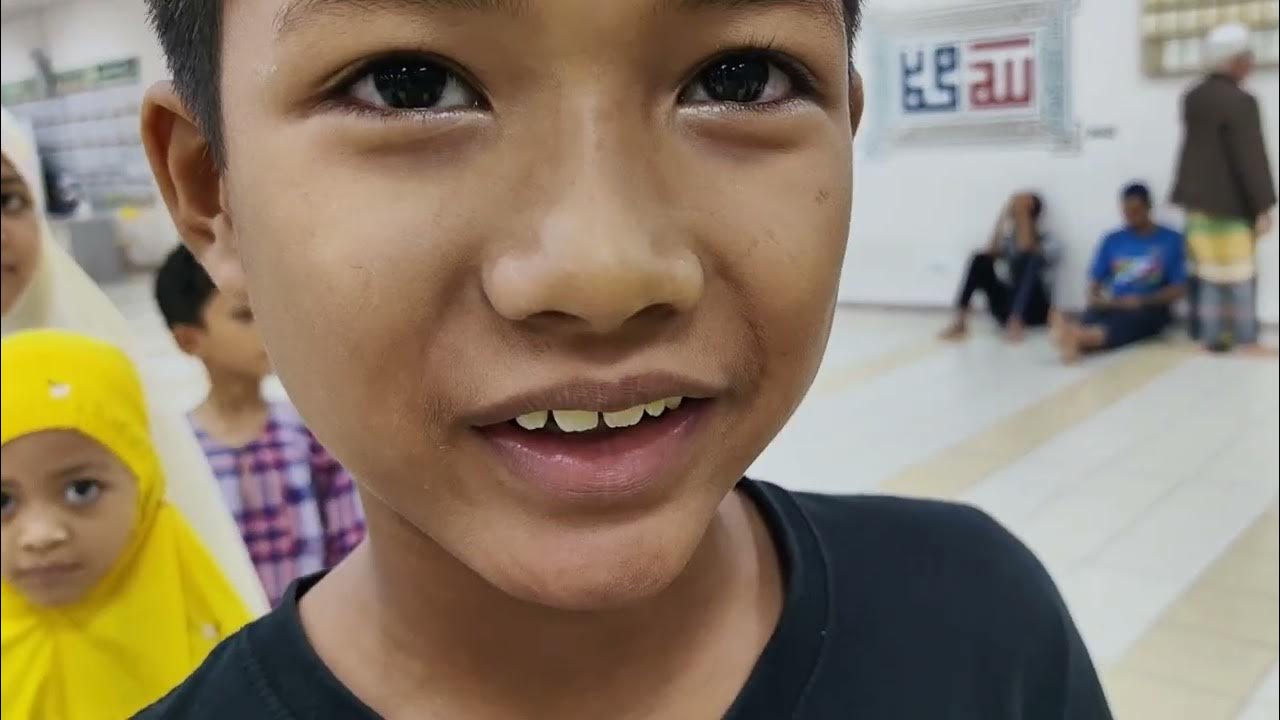 90 kanak2 bawah umur 17 tahun terima insensitive RM5 hadir solat Subuh di MBI Ampang - YouTube