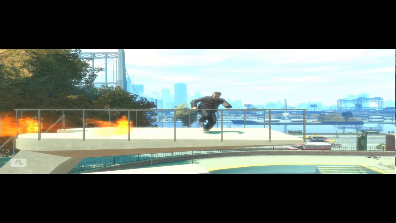 GTA IV Niko jumping in the pool - YouTube