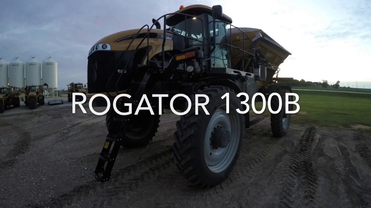 Rogator 1300B Spreading Dry Fertilizer - YouTube