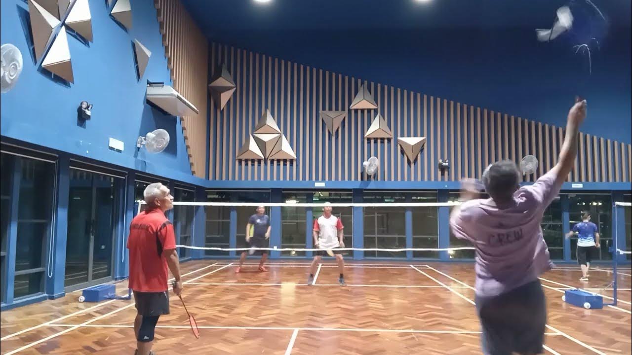 Badminton Santai PKL - YouTube