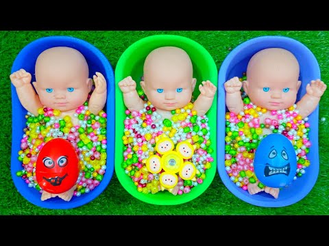 Cute Baby Doll Bath & Colorful Balls Fun 🛁🌈 | BABY FUN TOYS