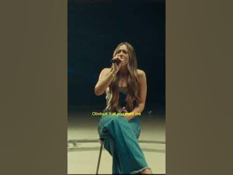 Tate McRae - greedy (Acoustic Live Performance) #shorts - YouTube