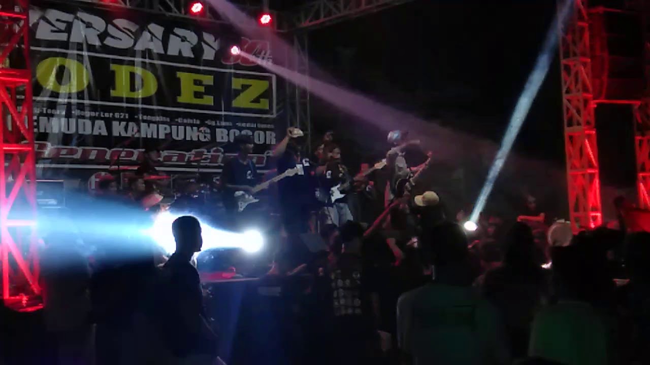 DAUN ILUSI-ENGKOENG RASTA- Cover - YouTube