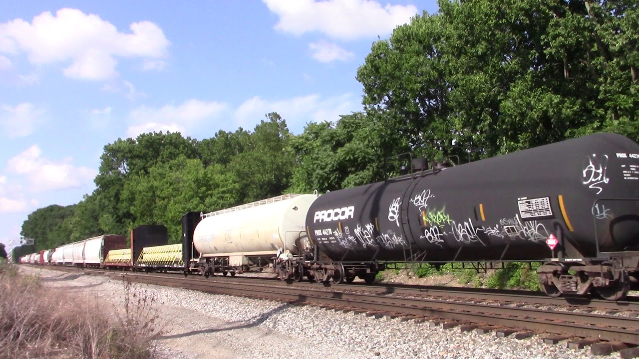 NORFOLK SOUTHERN GE D9-40CW Southbound Mix Freight - YouTube
