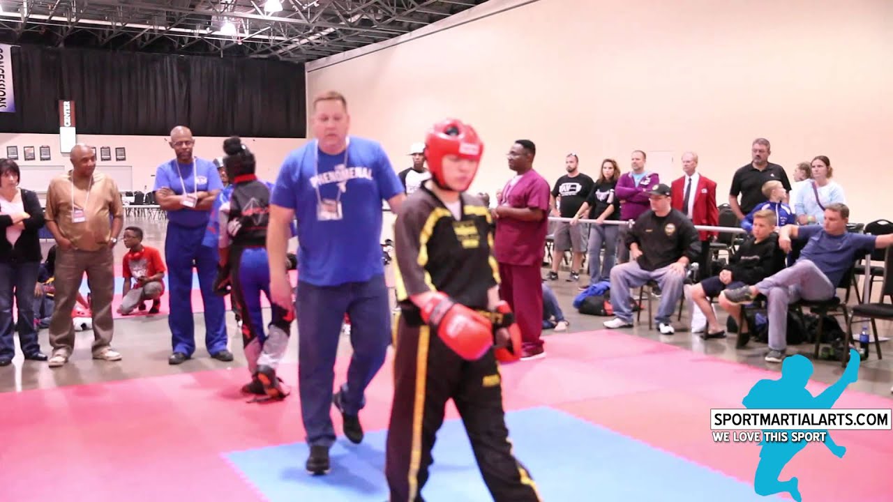 Morgan Plowden v Brigid Chase - Wm Team Sparring - 2015 NA Int'l Karate ...