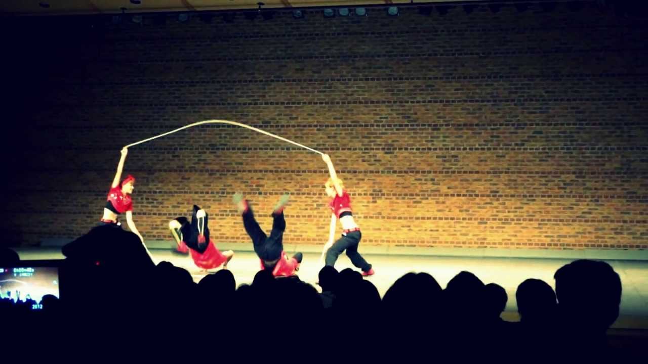 Japanese Jump Rope (Double Dutch) Competition - August 2012 Kyoto - YouTube