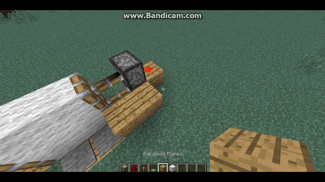 2x2 REDSTONE DOOR TUTORIAL - YouTube