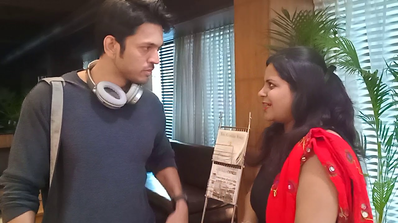 Tanmayee Mehendale taking interview of actor Lalit Prabhakar 😊 - YouTube