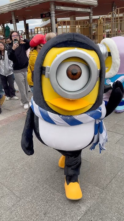 USJ ミニオングリーティング #usj - YouTube