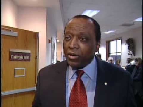 Former US Presidential Candidate Alan Keyes talks about President Obama ...