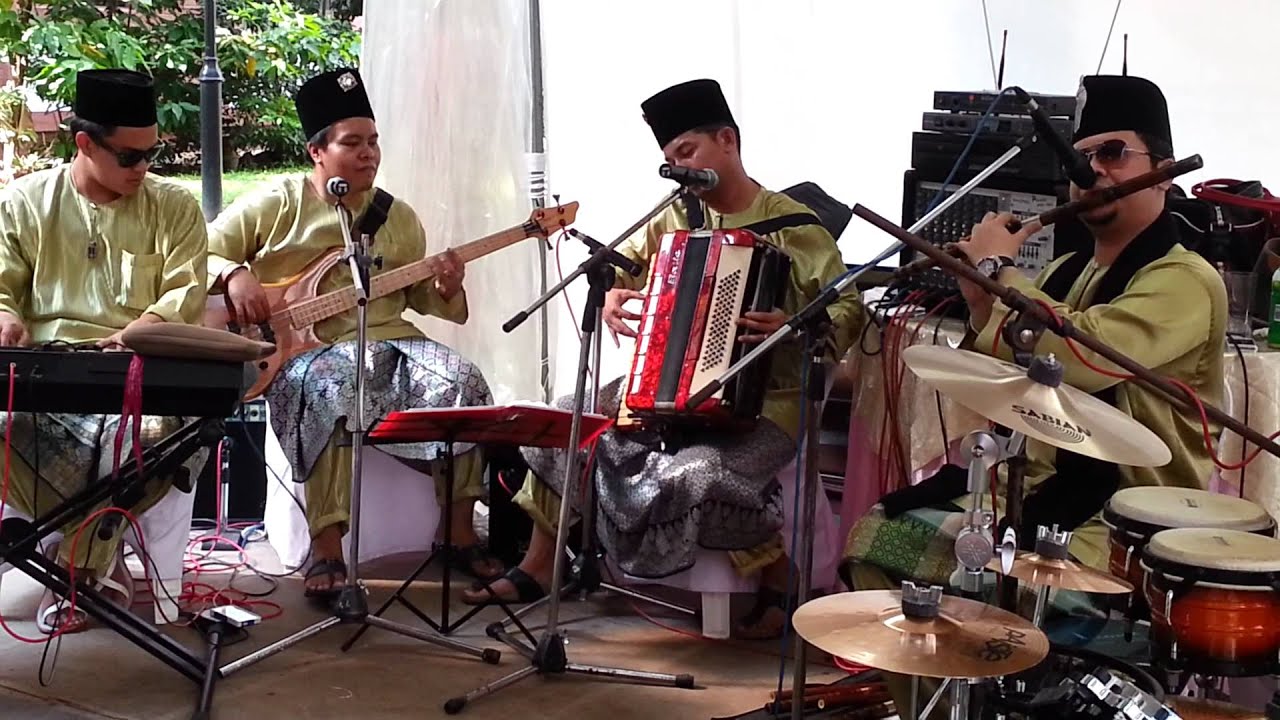 Galang Maya - Munir - YouTube