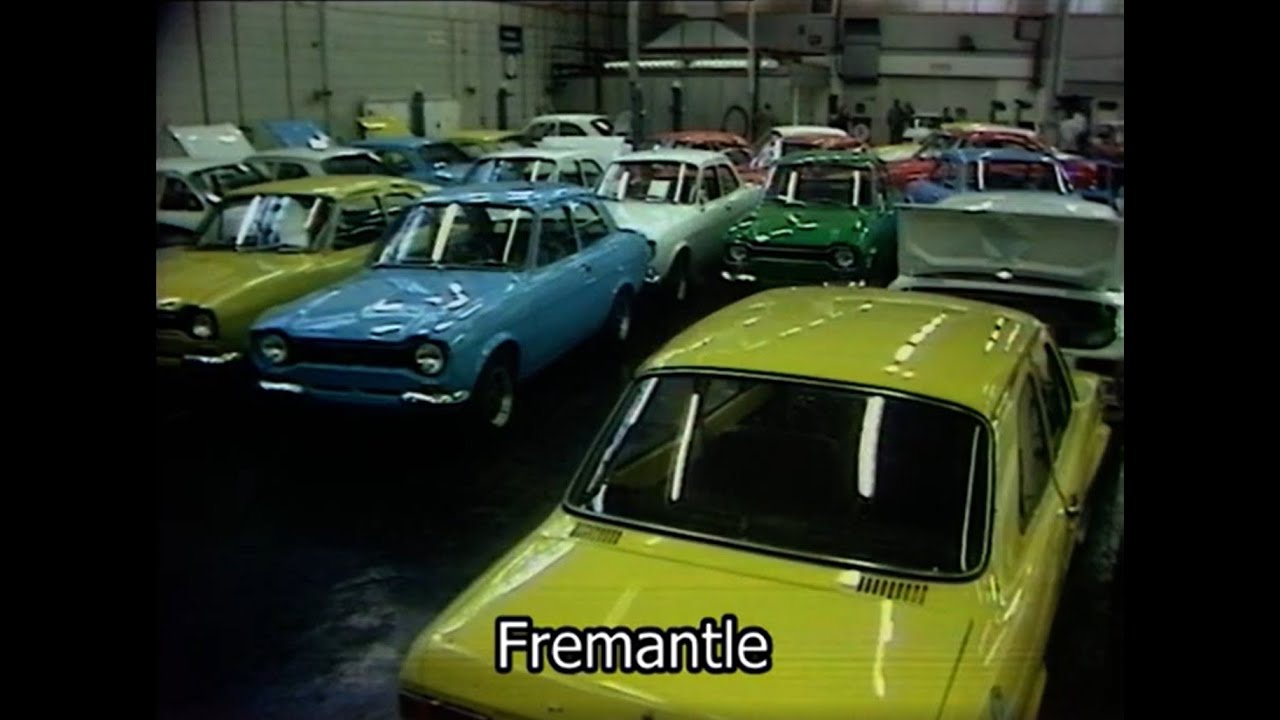 1970s Cars | Ford Cars | Bespoke Cars | Ford Factory | Production line ...