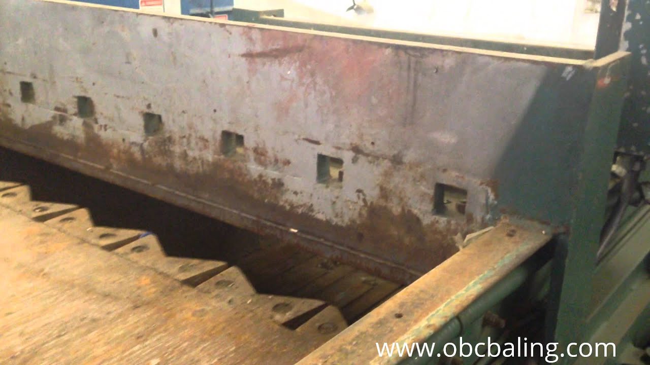 IBC LD60-SML Horizontal Baler - YouTube