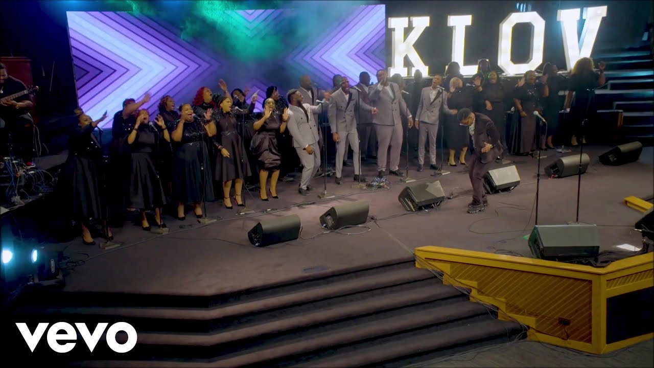 Kenny Lewis & One Voice - God Did It - YouTube
