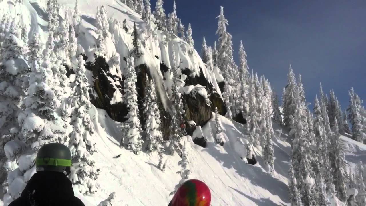 Cliff drop on Ski's at Revelstoke - YouTube