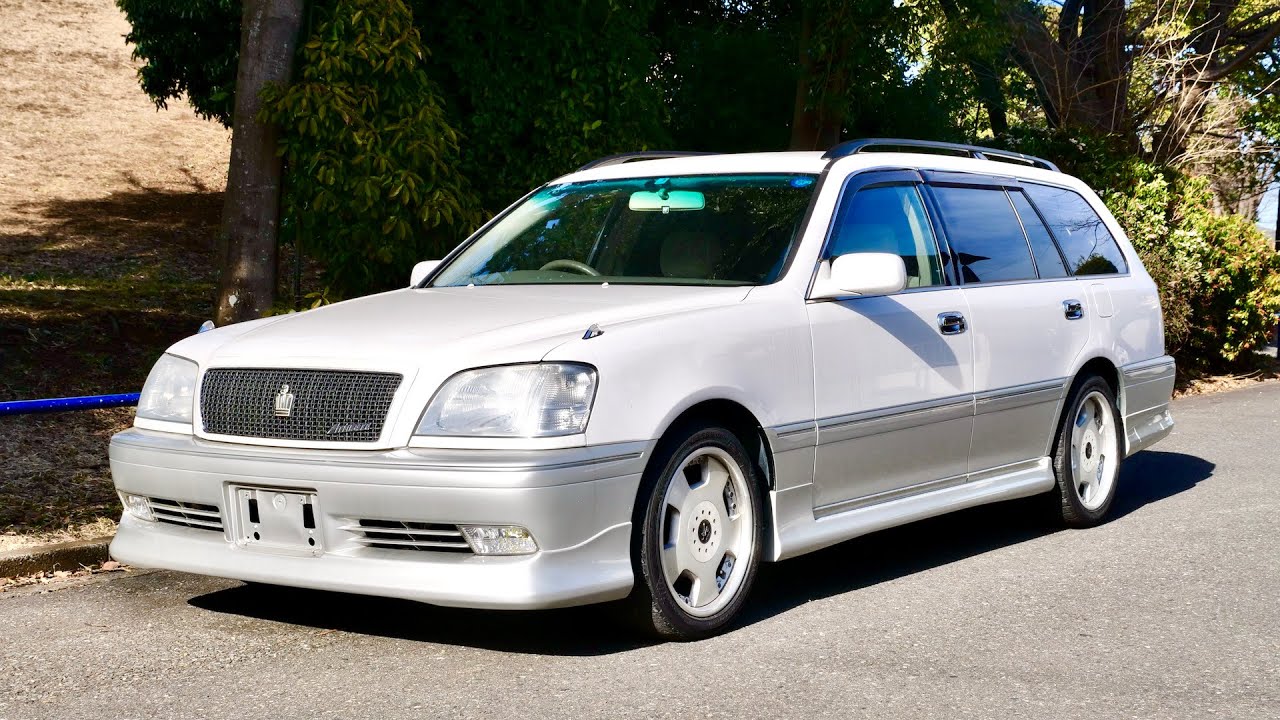 2001 Toyota Crown Estate Royal Saloon (France Import) Japan Auction ...