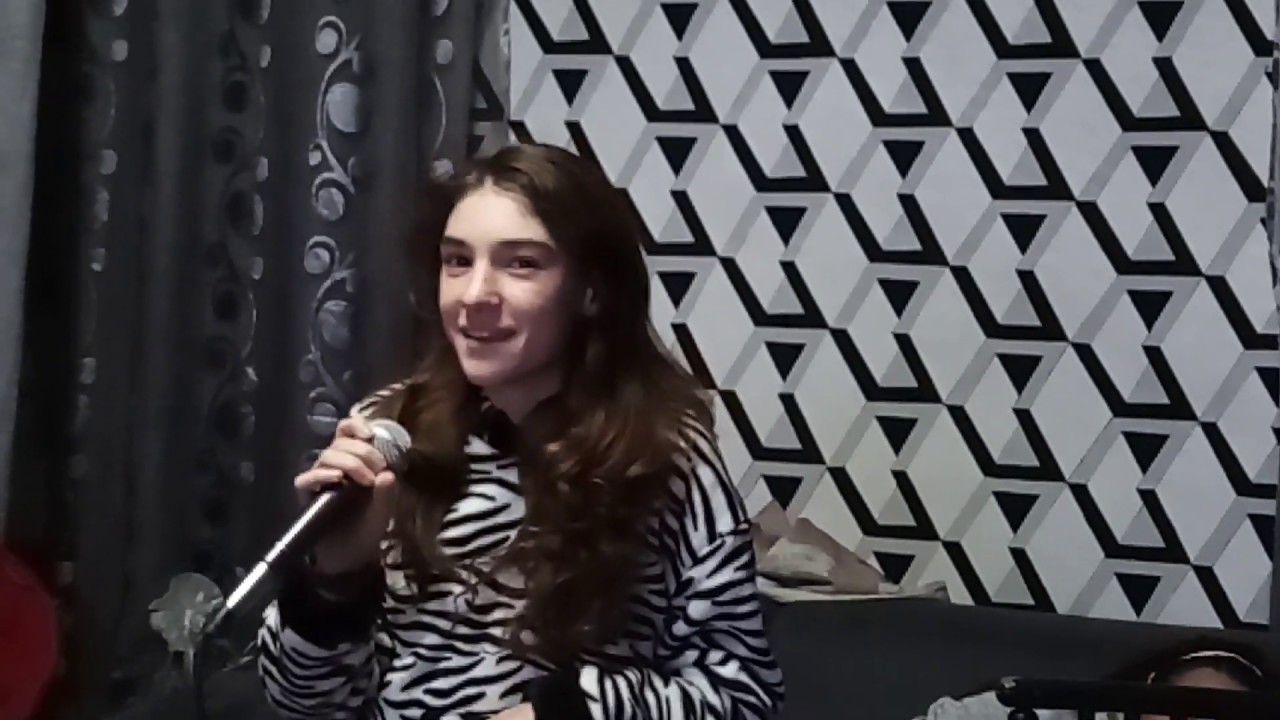 Denise Rivelli - Performance - Io non credo nei miracoli - YouTube