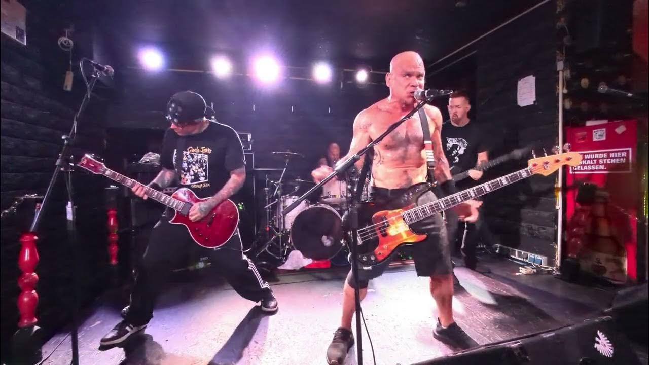 Cro-Mags (Flanagan NYHC)@Don't Panic, Essen 11.08.2024 [1/2] - YouTube