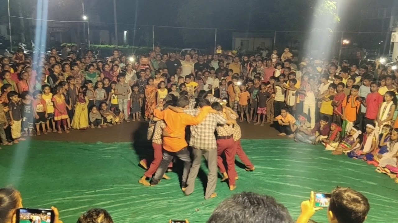 Pyramid+ dance - YouTube