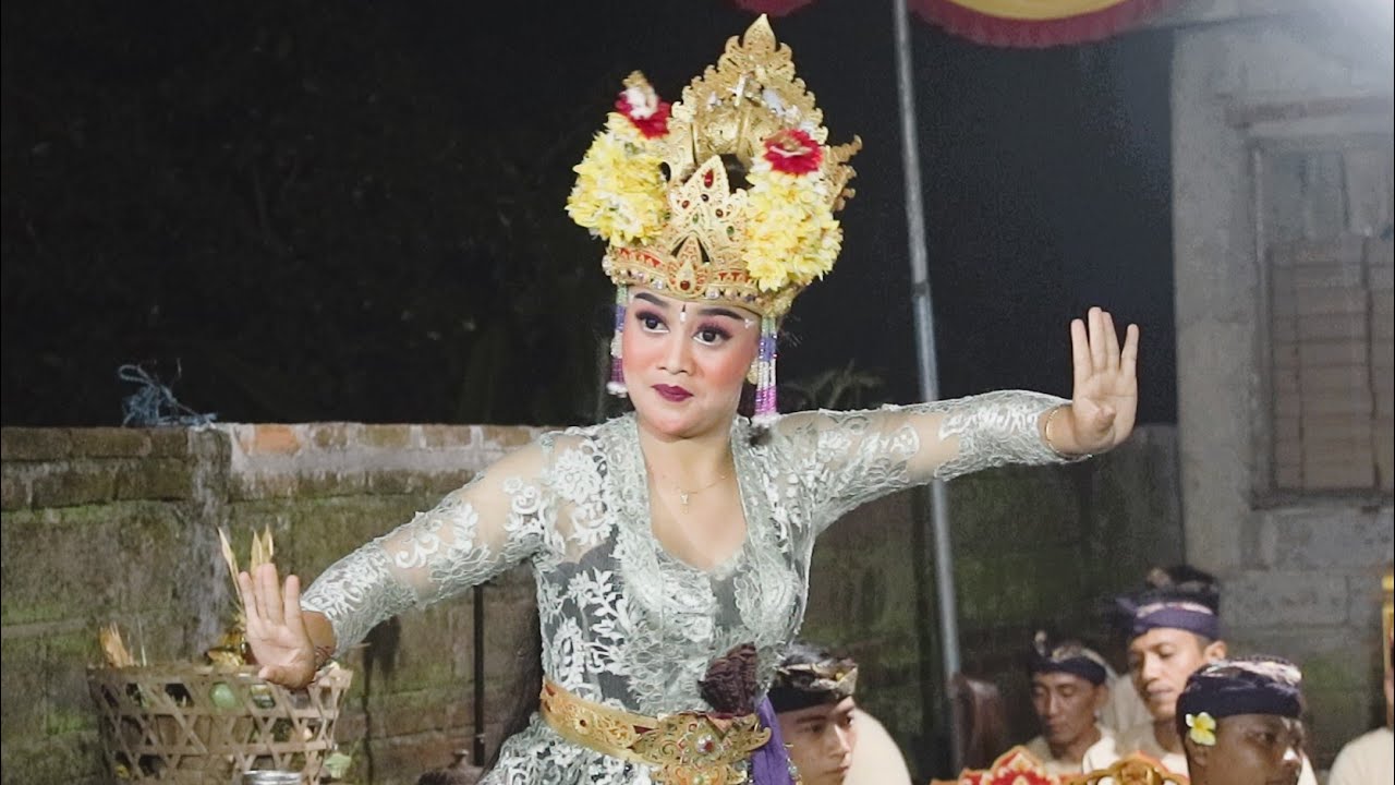 NE MARE JOGED!!! Mempesona Penampilan Luh De - YouTube