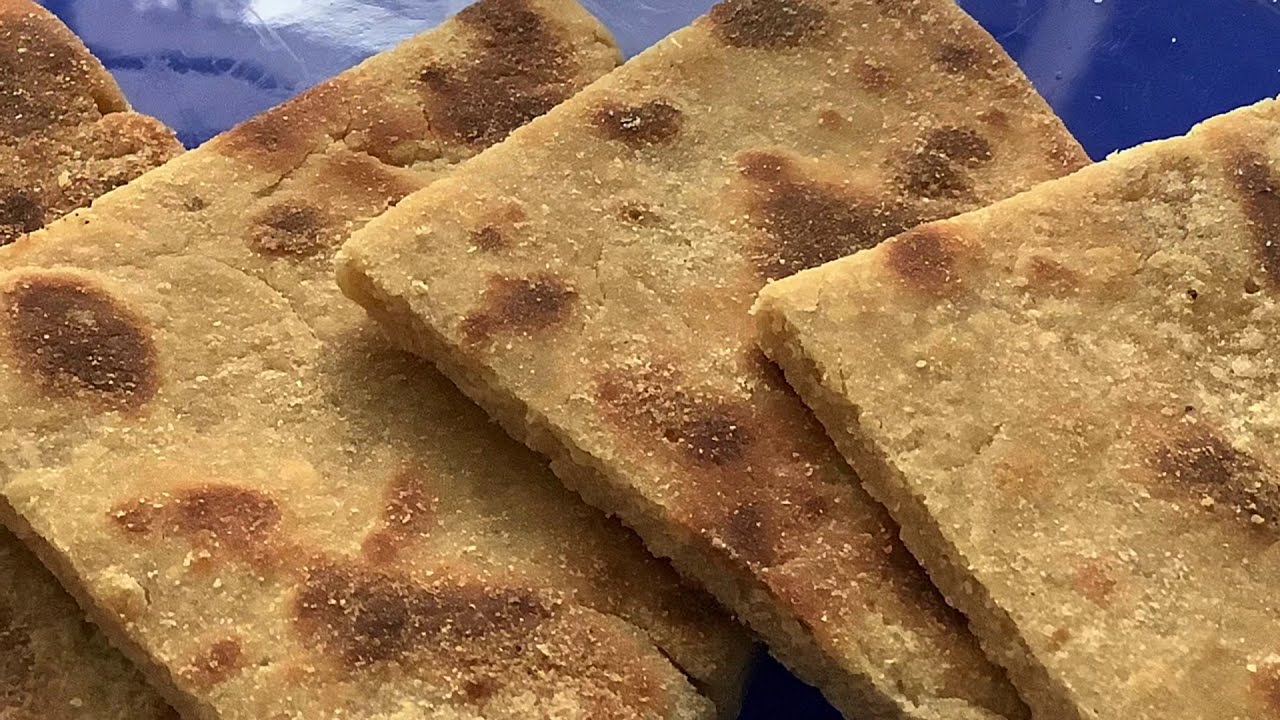 Dashmi recipe | गोड दशमी | पौष्टिक आणि टिकाऊ गोड दशमी | - YouTube