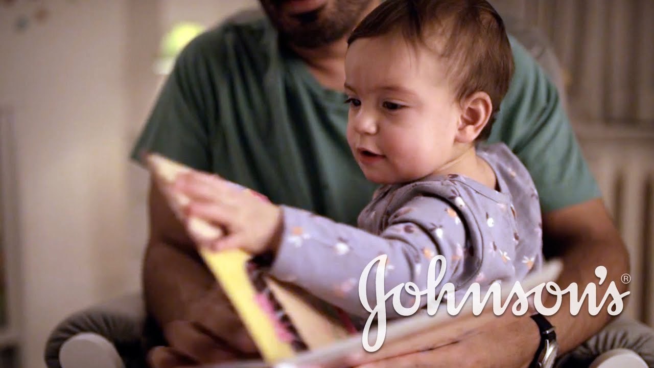 A Quiet Activity for Baby Bedtime with Louis and Tilly | JOHNSON’S ...