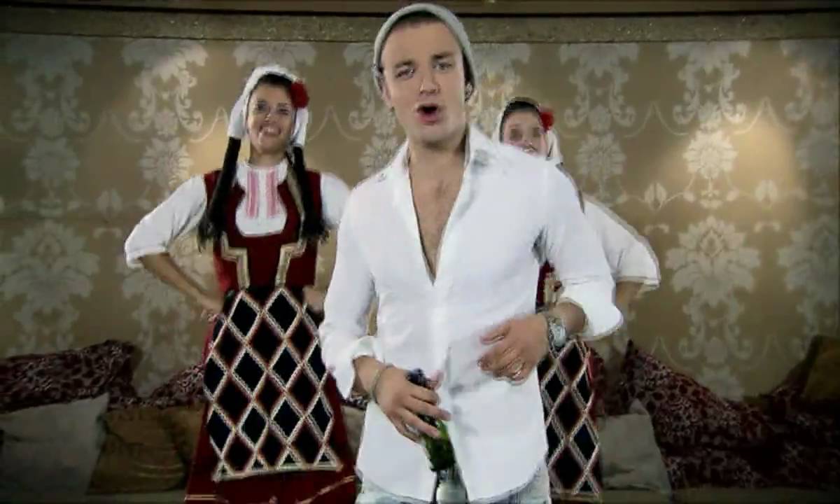 Slatkaristika - FM (HD by Jovanov Records) - YouTube