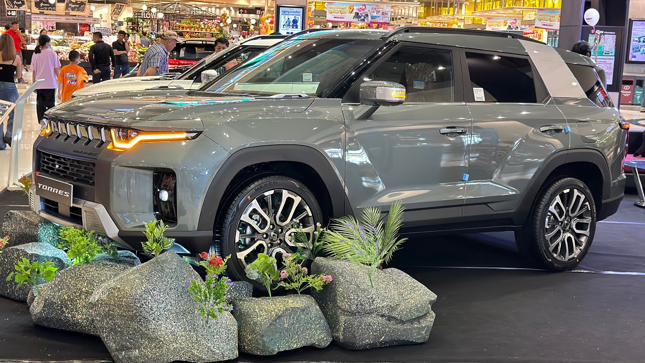 All new Ssang Yong Torres 2025! Interior and Exterior - YouTube