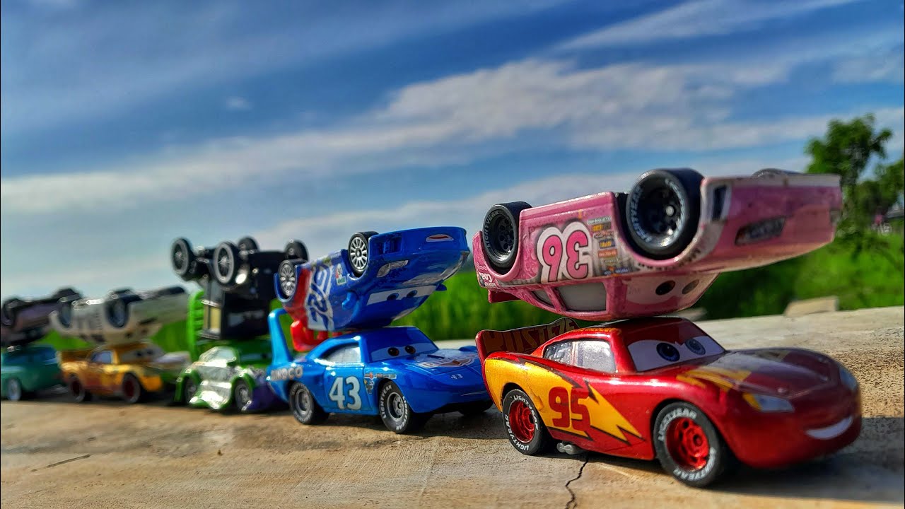 Learning Color Disney Pixar Cars Lightning McQueen ⚡️ Recognize Colors ...