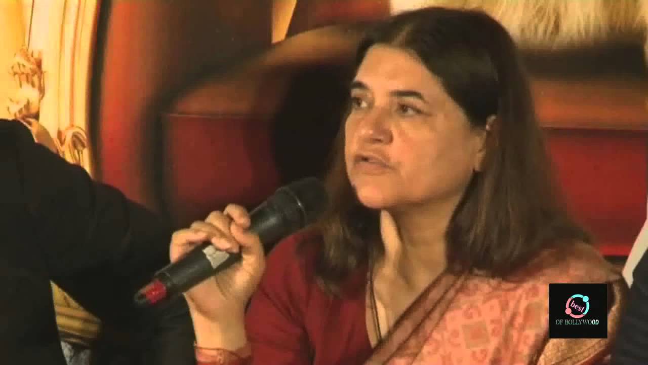 First Look Akshay Kumar Plays Switcheroo With Dog For It's ...