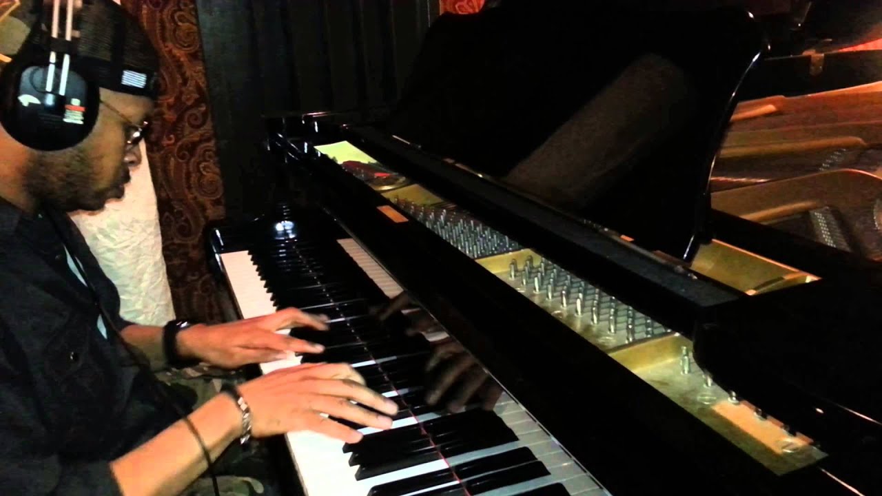 Paralyzed feat. Anesha Birchett - Cordell Walton (Piano) - YouTube