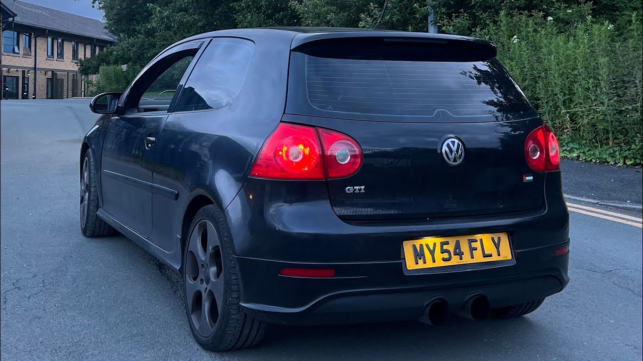 GOLF 5 GTI EXHAUST! (STOCK vs R32 vs STRAIGHTPIPED vs DECAT vs RES ...