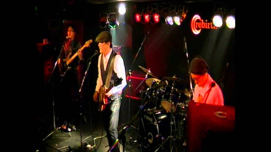 Life In The Fast Lane / Eagles (band cover) - YouTube