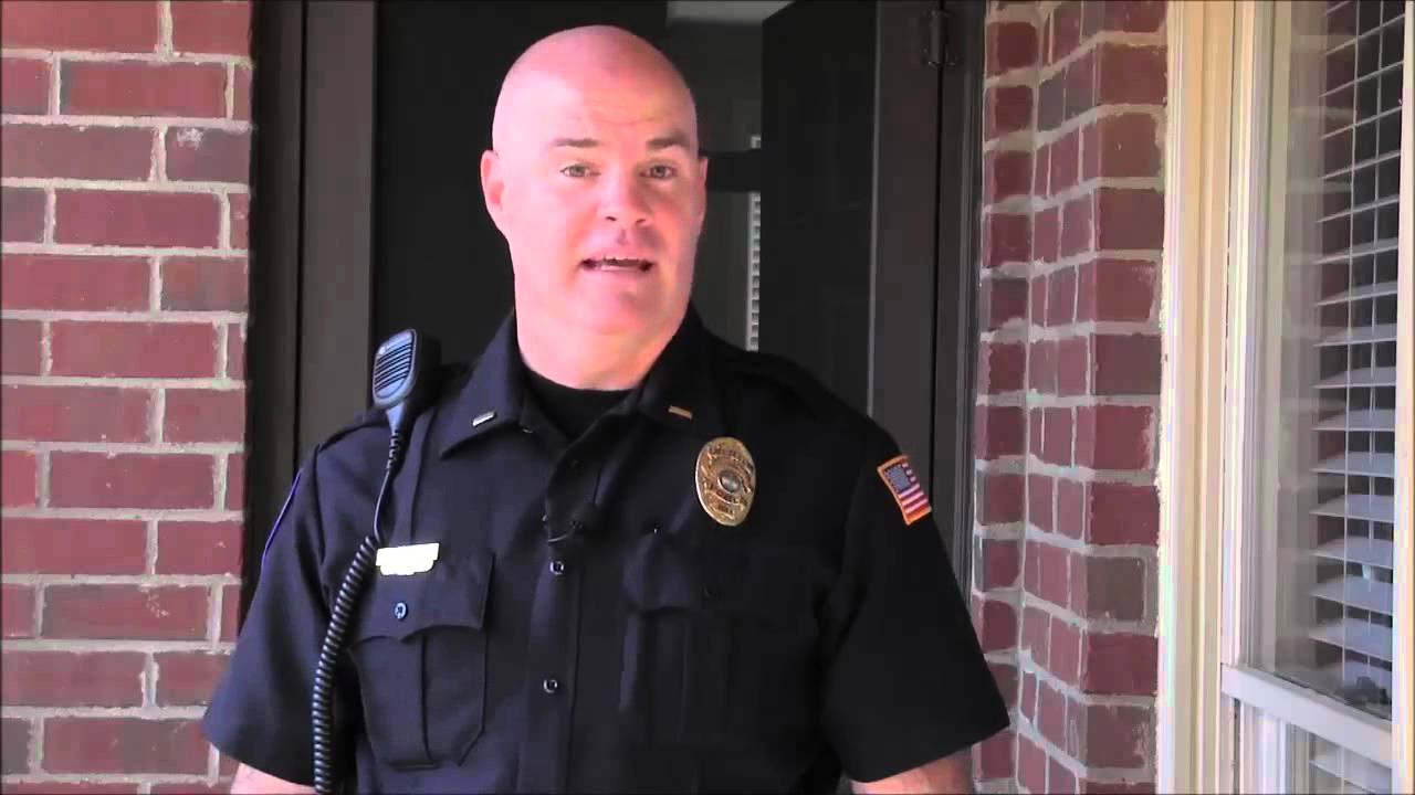 Solicitation Safety Tips from the Collierville Police - YouTube