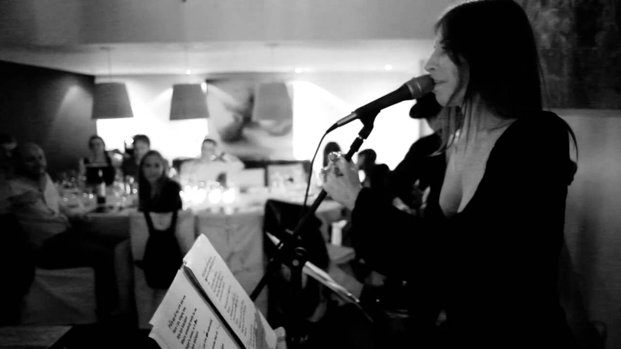 Route 66 Victoria Blackstone Live@Chambre Tres - YouTube