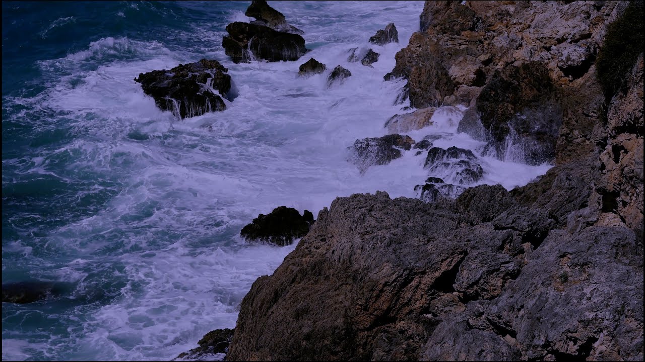 Ocean Sounds to Fall Into Deep Sleep, Waves Crashing, Soothing Ambient ...