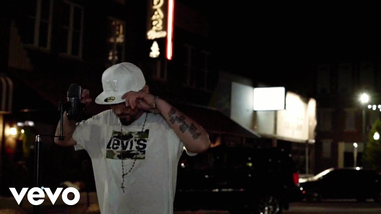 SluGGa - Southpaw (Official Video) - YouTube