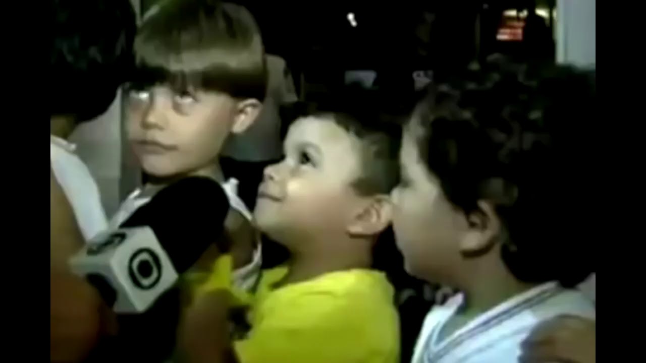 AS SITUAÇÕES MAIS ENGRAÇADAS ENVOLVENDO REPÓRTER YouTube - YouTube