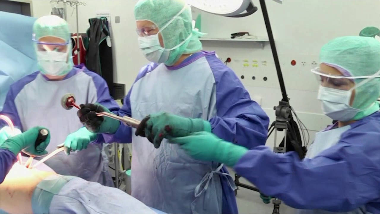 Mathys: OP Video optimys RM Pressfit vitamys symarec Dr M Beck Hospital ...