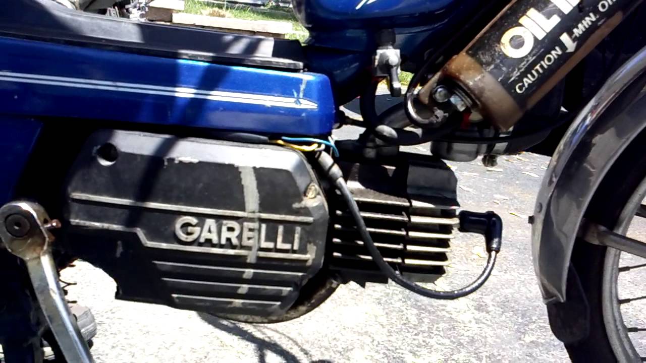 Garelli moped running - YouTube