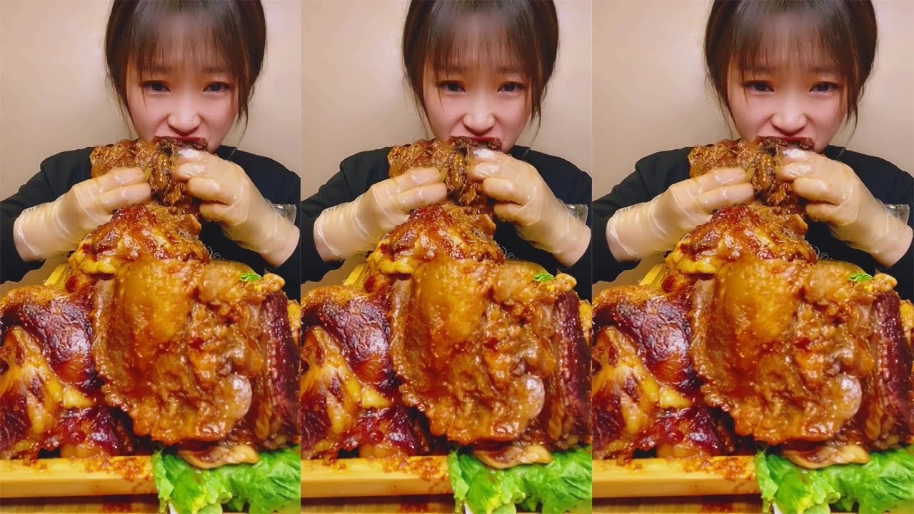 Giant Pork Belly Recipe Eating Show. - YouTube