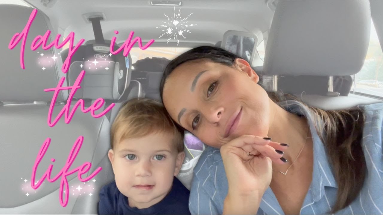 REAL DAY IN THE LIFE OF A STAY AT HOME MOM - YouTube