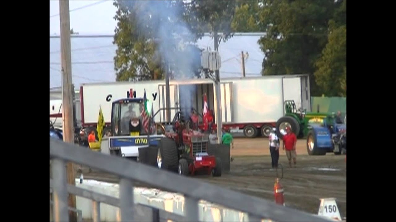 SUPER FARM TRACTORS AT THE 2013 NTPA GRAND NATIONAL EVENT DARKE COUNTY ...
